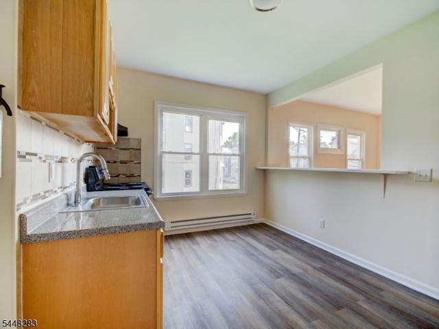 179 22nd St # 4