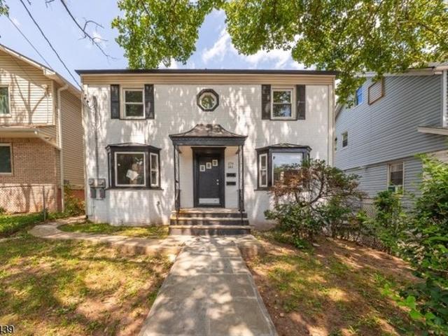 179 Chancellor Ave, Newark, NJ 07112