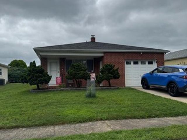179 Biabou Dr, Toms River, NJ 08757