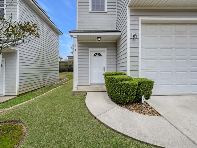 179 Binnacle Ct, Unit A, Willis, TX 77318 | MLS #12268