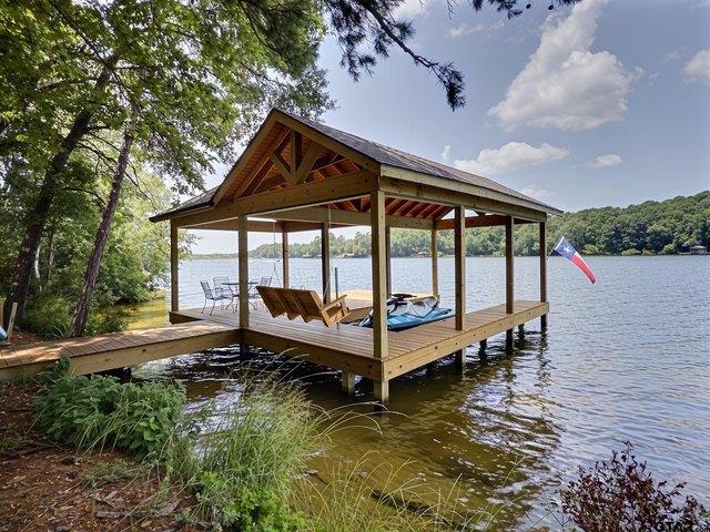 179 Brazos Bnd, Holly Lake Ranch, TX 75765