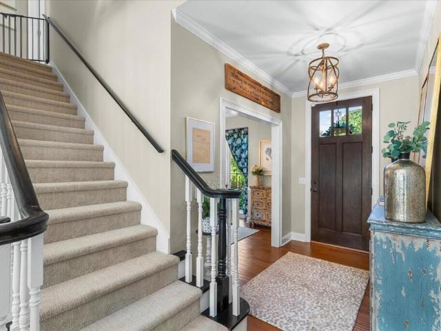 179 E Gateway Drive