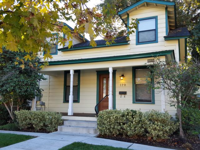 179 E Lincoln Ave