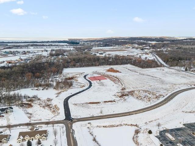 179 Hidden Valley Cir Lot 9, Fond du Lac, WI 54937