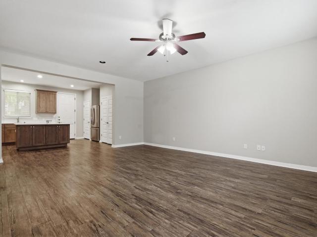 179 S Holly St # 102