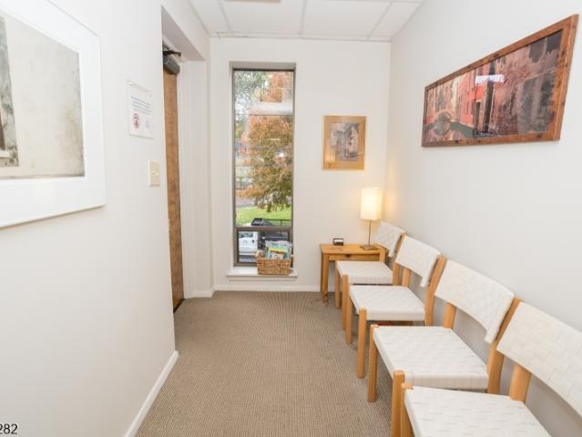 179 S Maple Ave