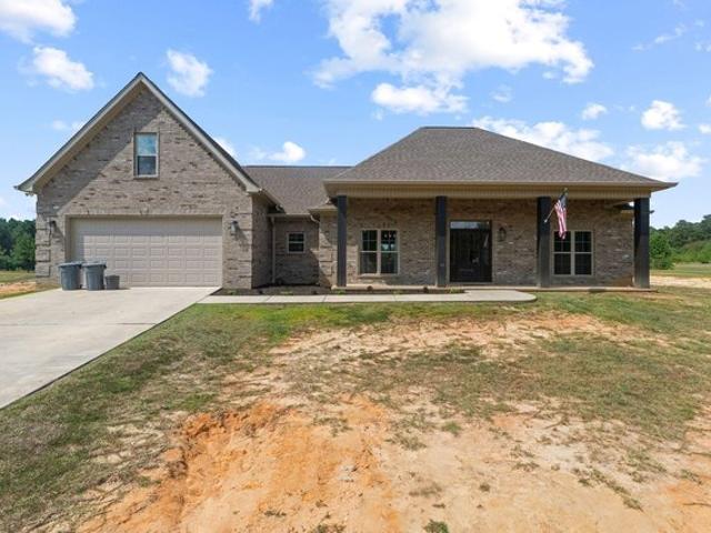 179 Spur Line Rd, Ellisville, MS 39437