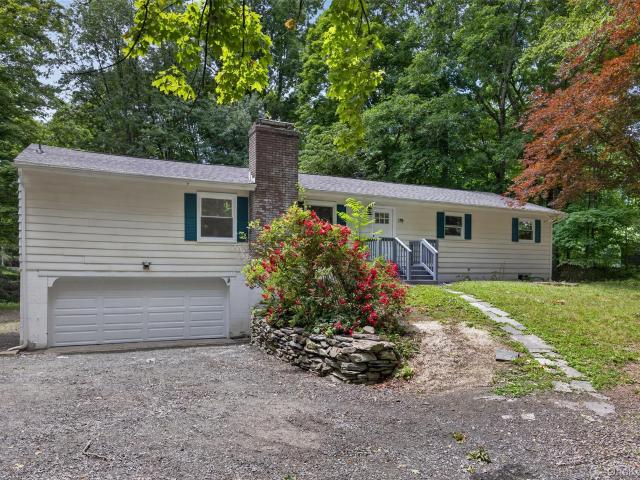 179 Roosevelt Road