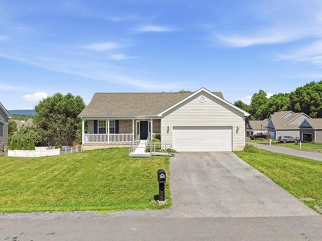 179 Reprisal Rd, Inwood, WV 25428