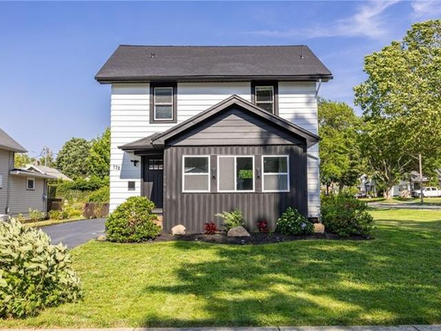 179 Woodcrest Rd, Rochester, NY 14616