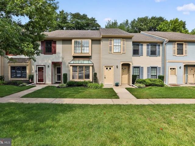 179 Wyndham Pl, Robbinsville, NJ 08691