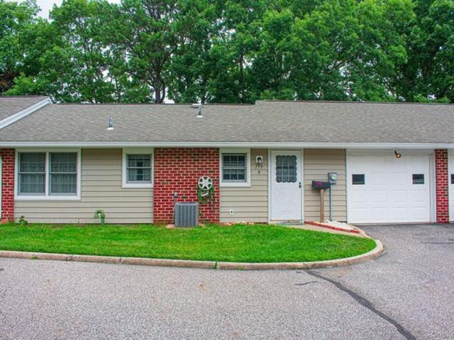 179 Ventry Ct Unit B, Ridge, NY 11961