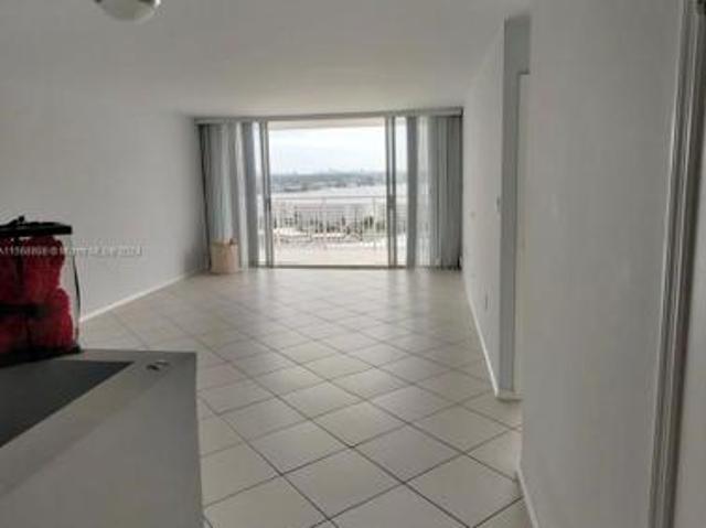 18041 Biscayne Blvd #1603, Aventura, FL 33160