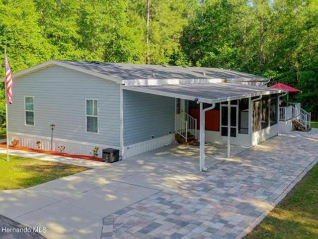 18041 Devonwood Dr, Brooksville, FL 34604