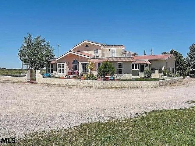 180436 River Rd, Scottsbluff, NE 69357