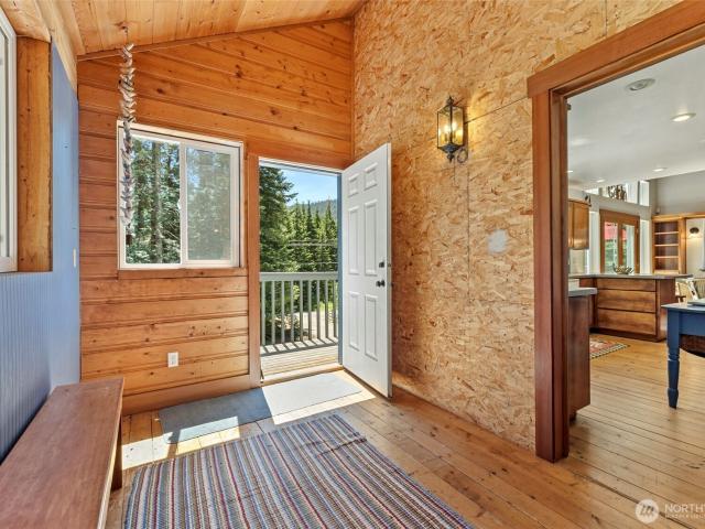 18044 Nason Ridge Road