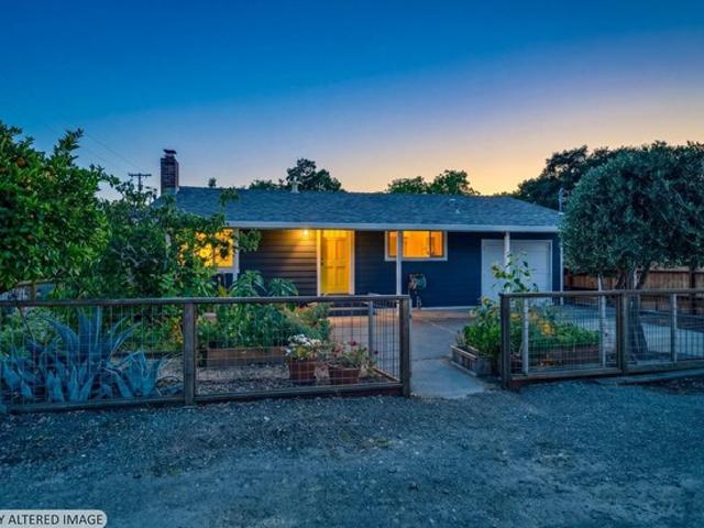 18045 Brooks Ave, Sonoma, CA 95476