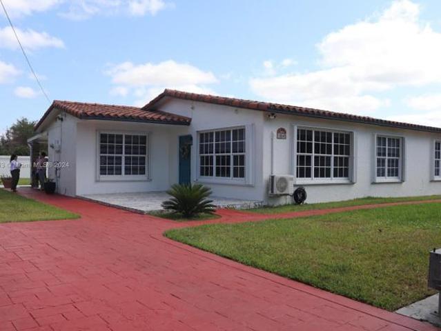 18045 SW 174th St, Miami, FL 33187