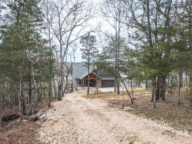 18048 Farm Road 2300