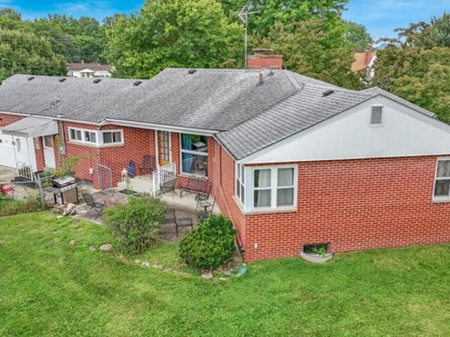 1804 N Columbus St, Lancaster, OH 43130