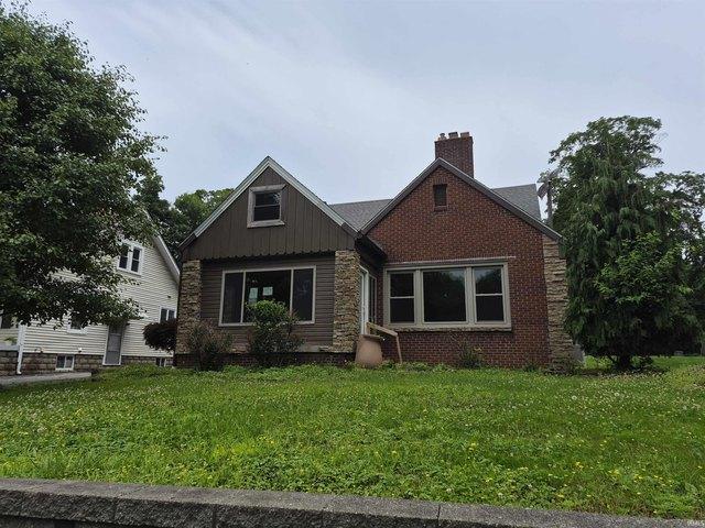 1804 Newton St, Jasper, IN 47546