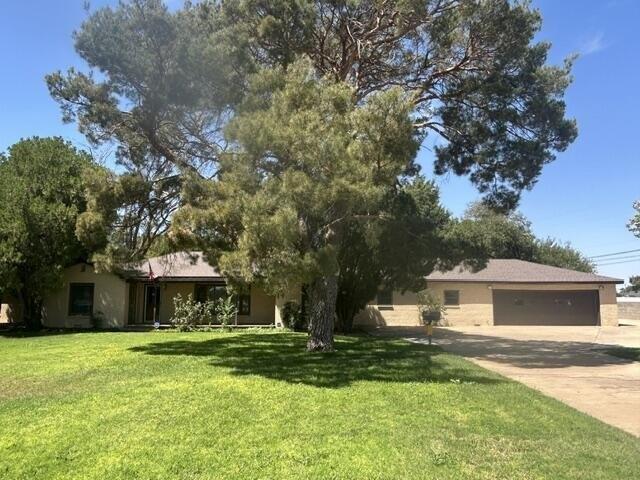 1804 Avenue H, Levelland, TX 79336