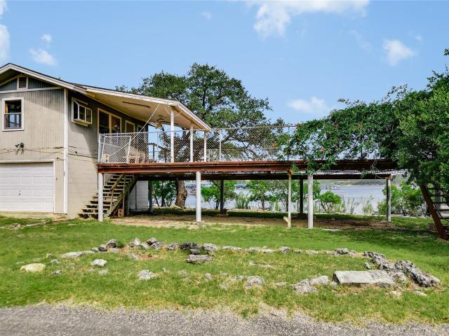 1804 Blue Cat Ln