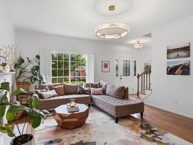 1804 Carrington Ct