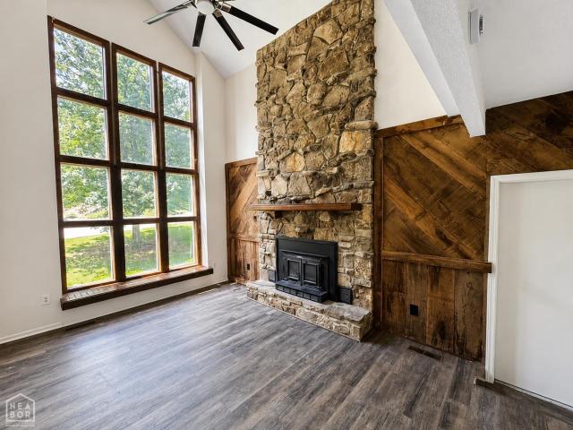 1804 Deerwood Drive