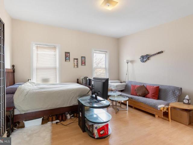 1804 Fairmount Avenue # 3
