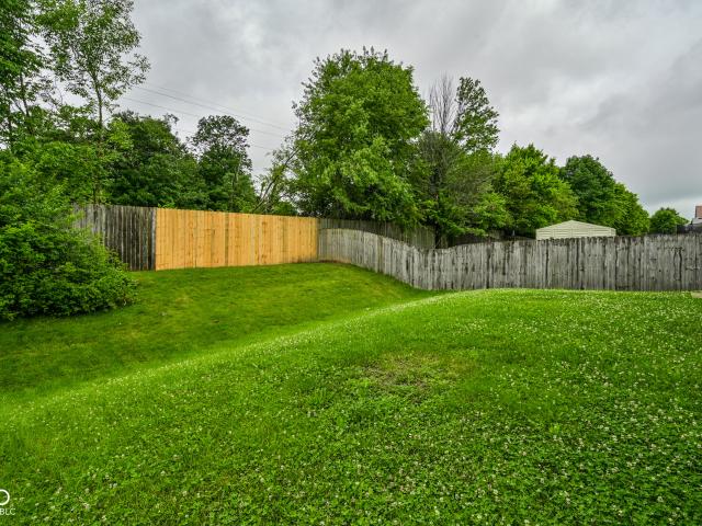 1804 Feather Reed Lane