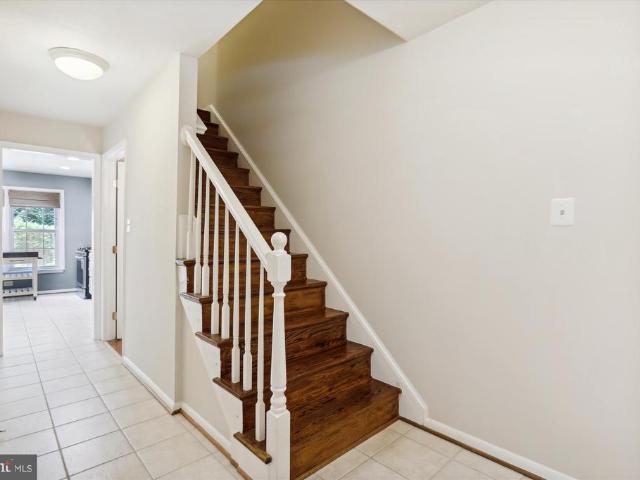 1804 Golf View Court