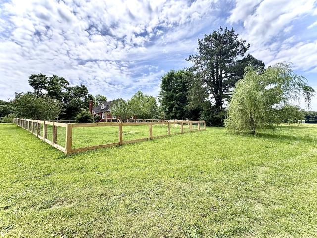 1804 Highway 52 E
