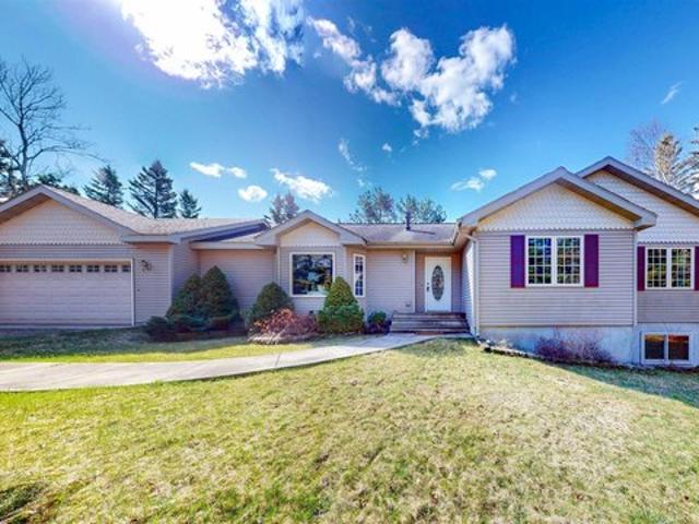 1804 Highway 61 E, Grand Marais, MN 55604