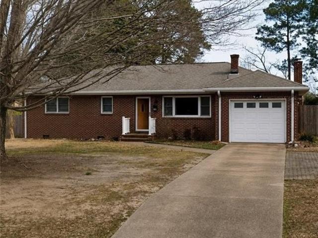 1804 Jack Frost Rd, Virginia Beach, VA 23455