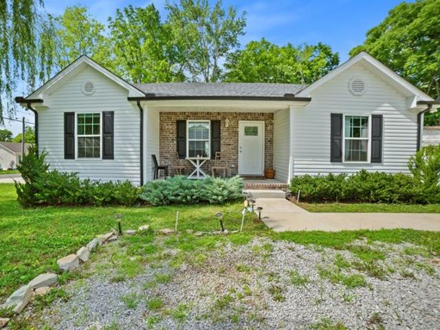1804 Park St, Springfield, TN 37172