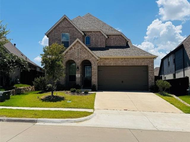 1804 Pelham Dr, Aubrey, TX 76227