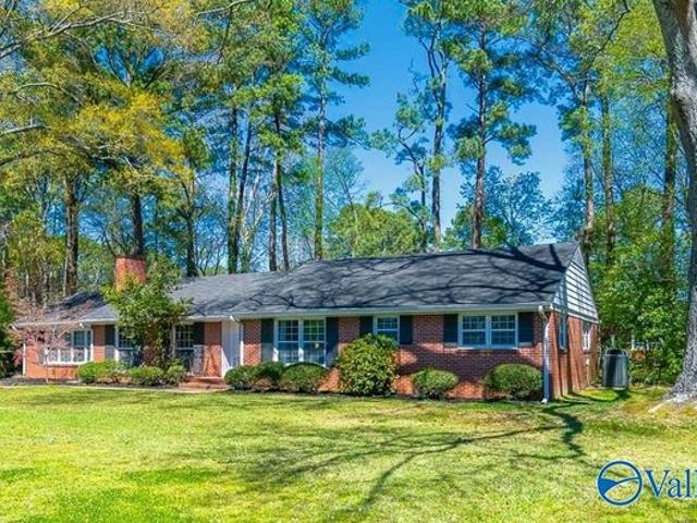 1804 Stratford Rd SE, Decatur, AL 35601