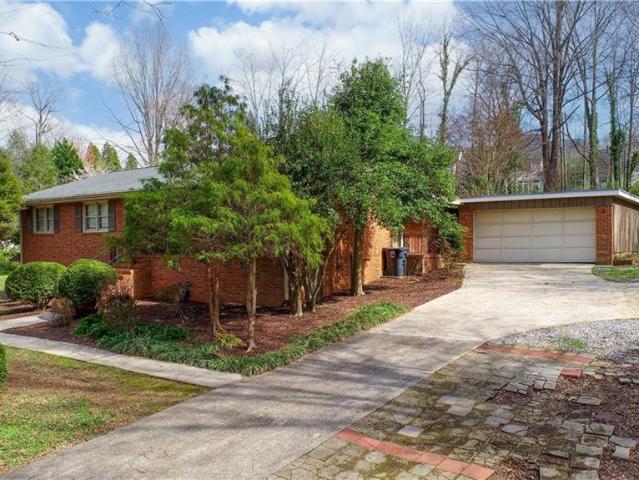 1804 Strathmore Drive