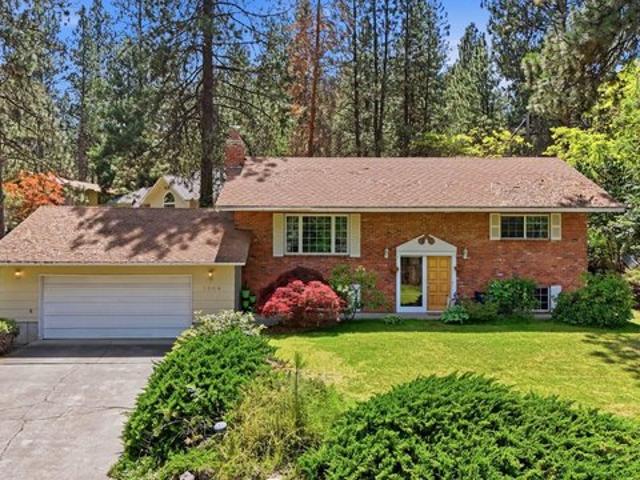 1804 S Wardson St, Spokane Valley, WA 99212