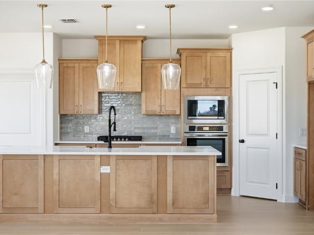 1804 Spoonbill Drive