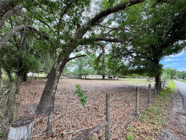 1804 Zipperer Rd, Bradenton, FL 34212 | MLS #TB8494