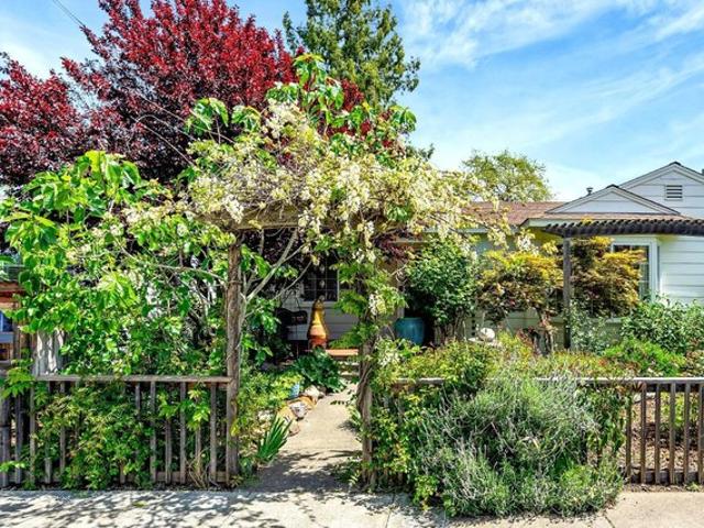 1804 1 Beaver St, Santa Rosa, CA 95404