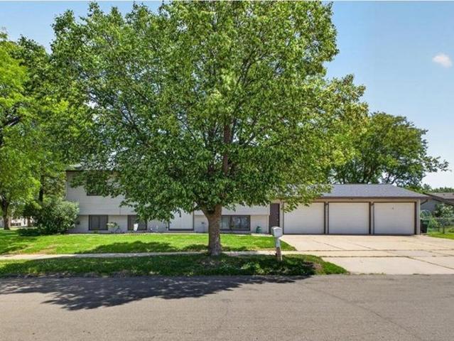 1804 9th Ave SE, Rochester, MN 55904