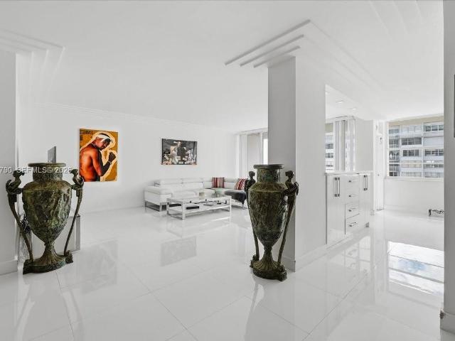 18051 Biscayne Blvd, Unit 1701, Aventura, FL 33160 | MLS #A11967 | Compass