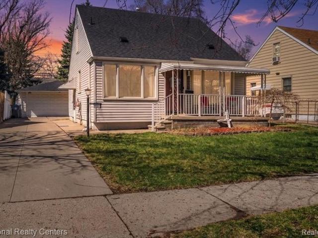 18051 Reed St, Melvindale, MI 48122