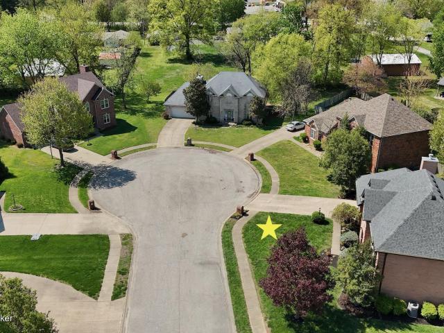 1805 Marthas Ct