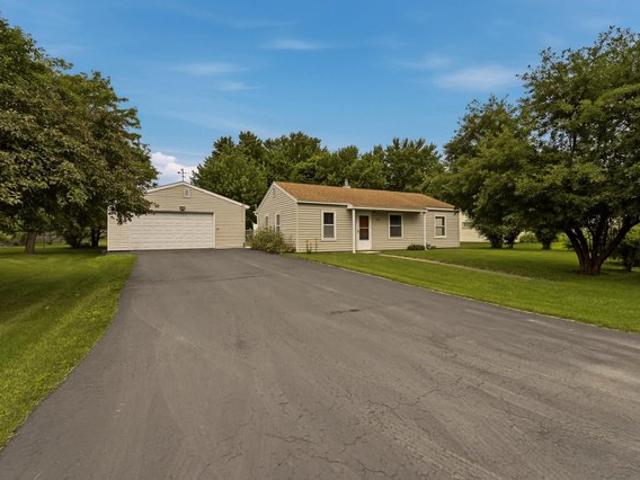 1805 Marvale Ave SE, Rochester, MN 55904