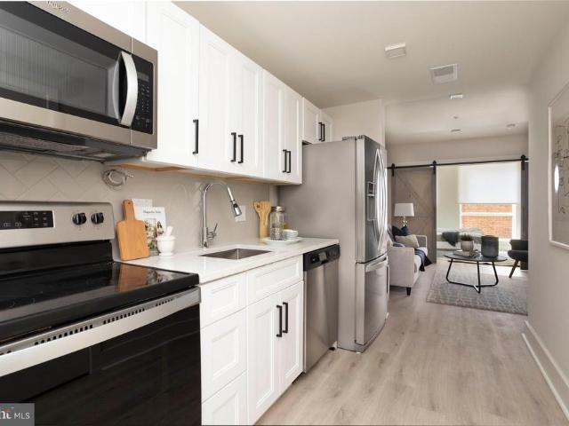 1805 N Howard Street # 505