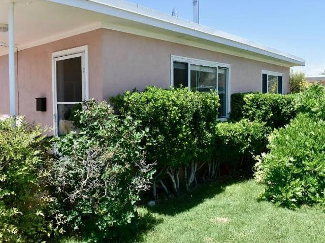 1805 Alvarado Drive NE